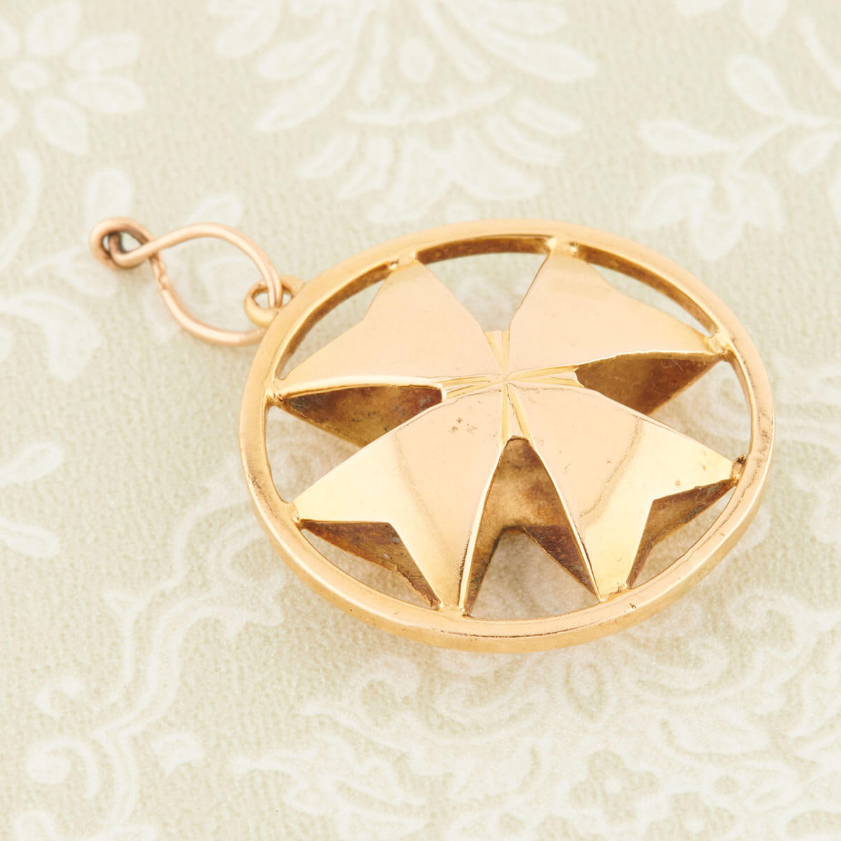 Vintage 18ct Gold Maltese Cross Pendant | RH Jewellers