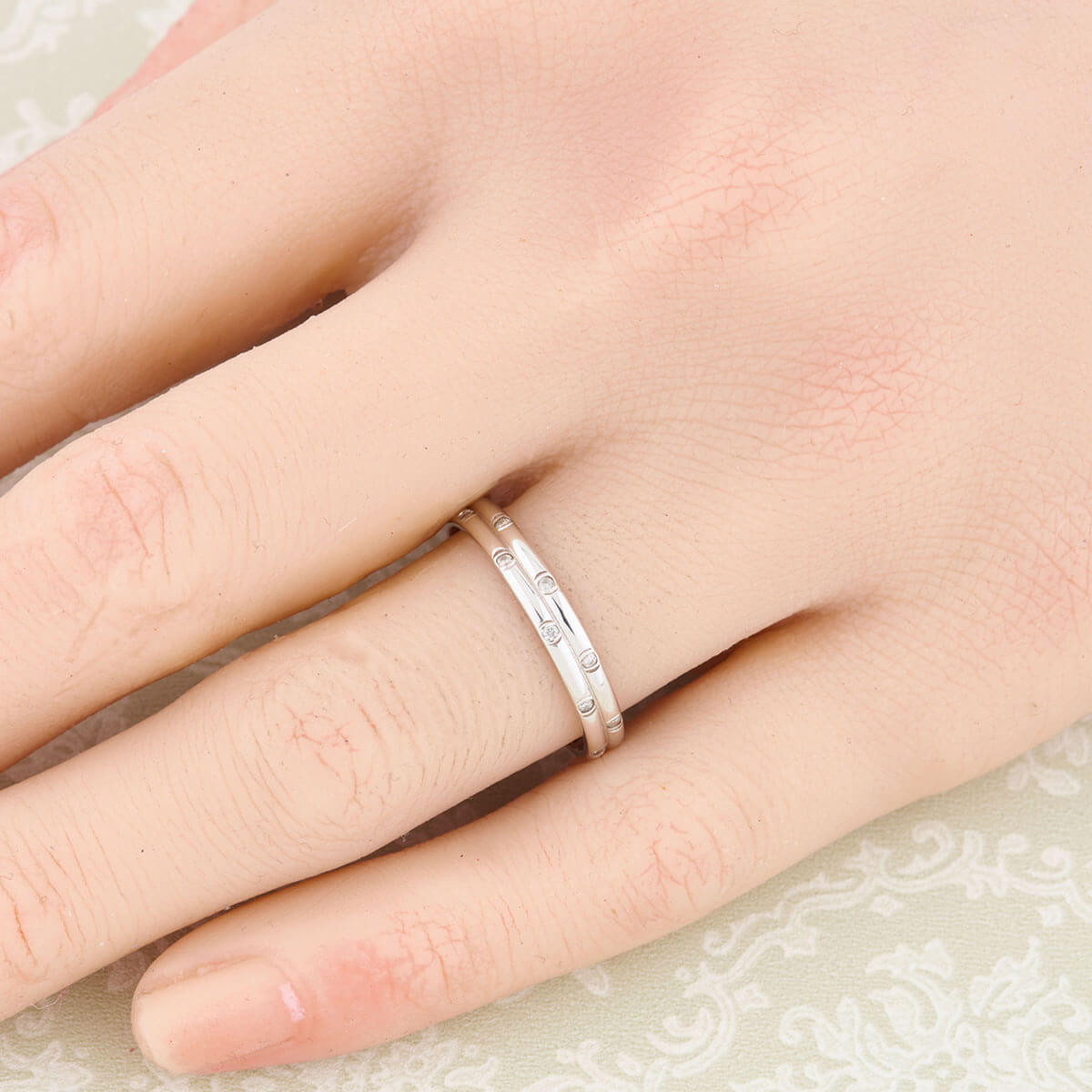 18ct White Gold Diamond Double Band Ring | RH Jewellers