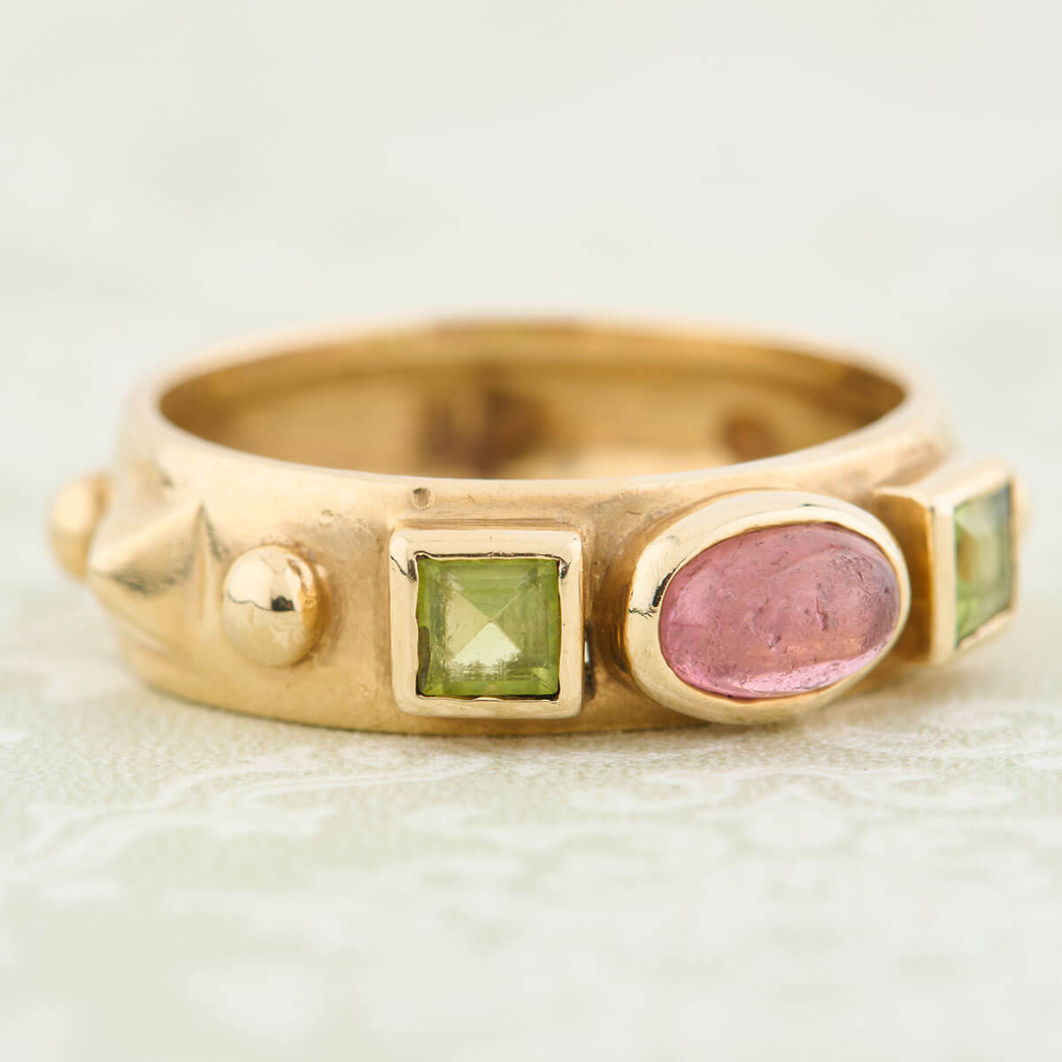Second Hand Amethyst & Peridot Studded Band | RH Jewellers