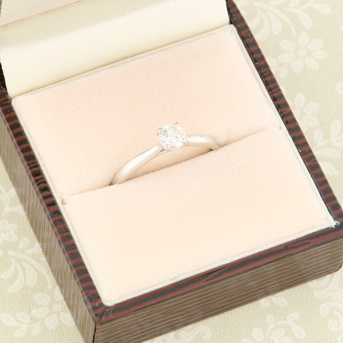 Second Hand Platinum Solitaire Diamond Ring | RH Jewellers