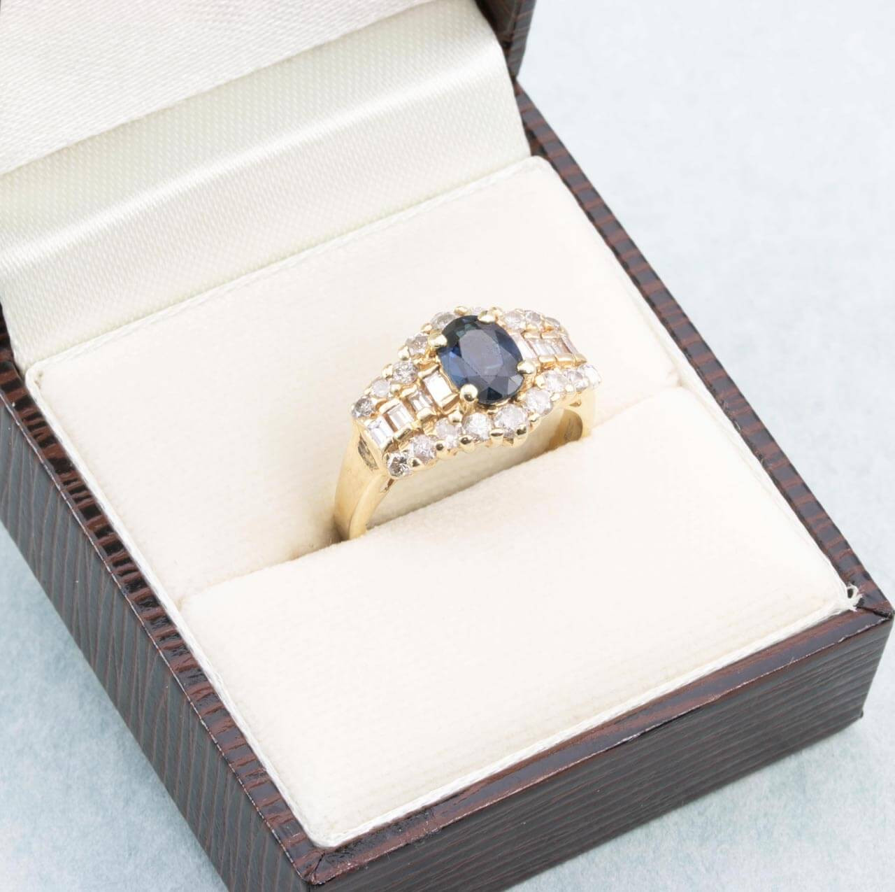 Second Hand Sapphire & Diamond Cluster Ring | RH Jewellers