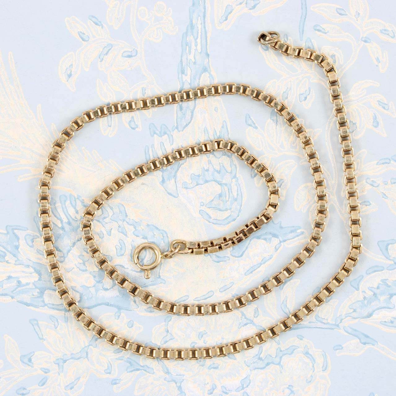 Second Hand 9ct Gold 18” Box Chain Necklace | RH Jewellers
