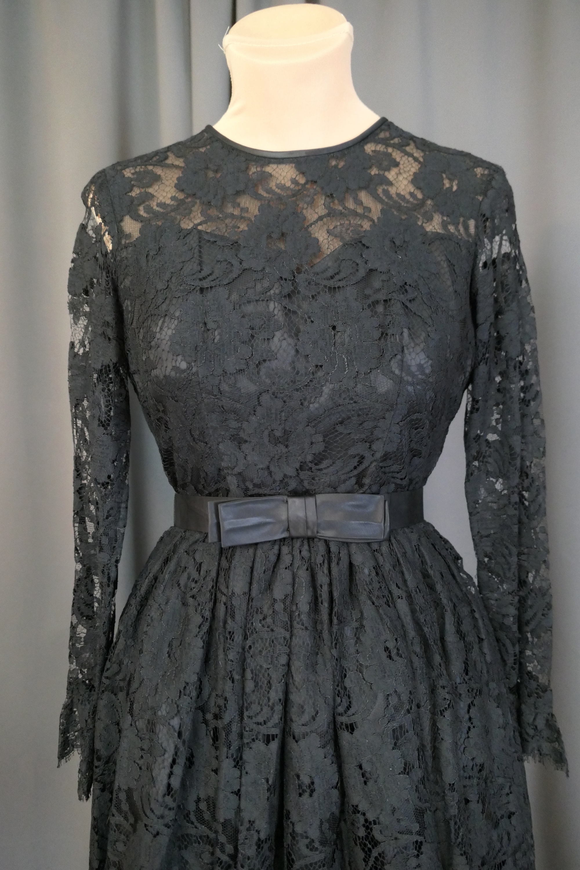 Vintage 1960s Little Black Lace Dress, fits 32 bust, Evening Cocktails ...