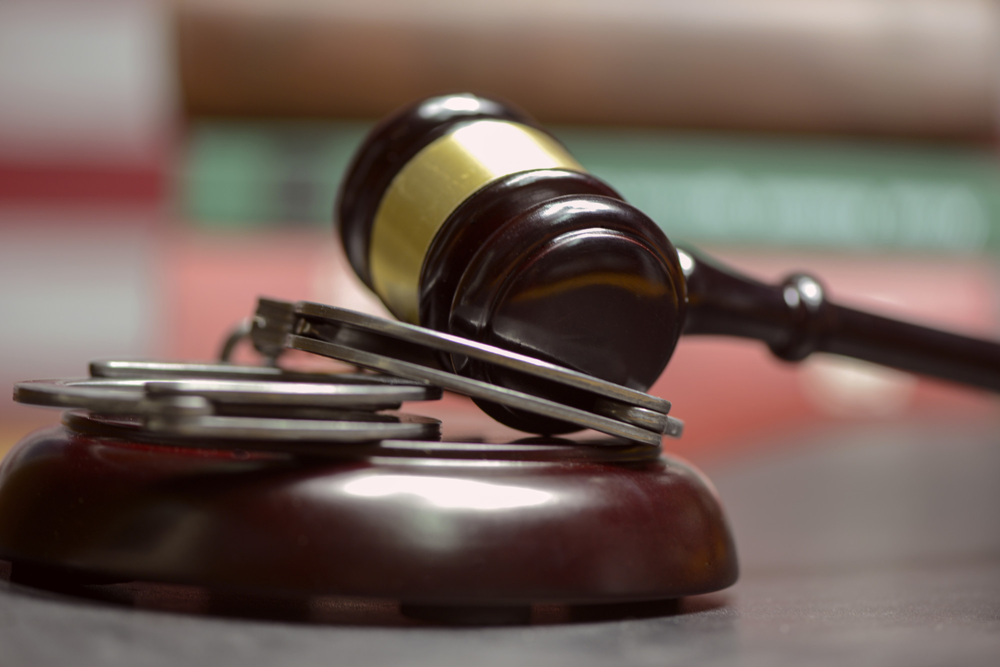 Old School or AI? A Guide to Court Reporter Supplies and Equipment ...