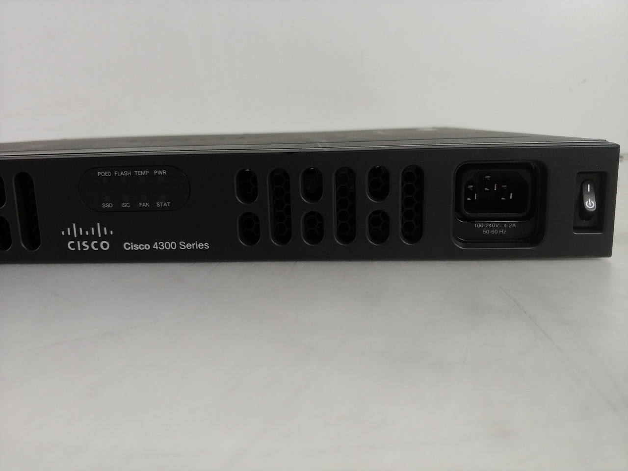Cisco 4300 Series ISR4331/K9 Gigabit Managed Integrated Services Router ...