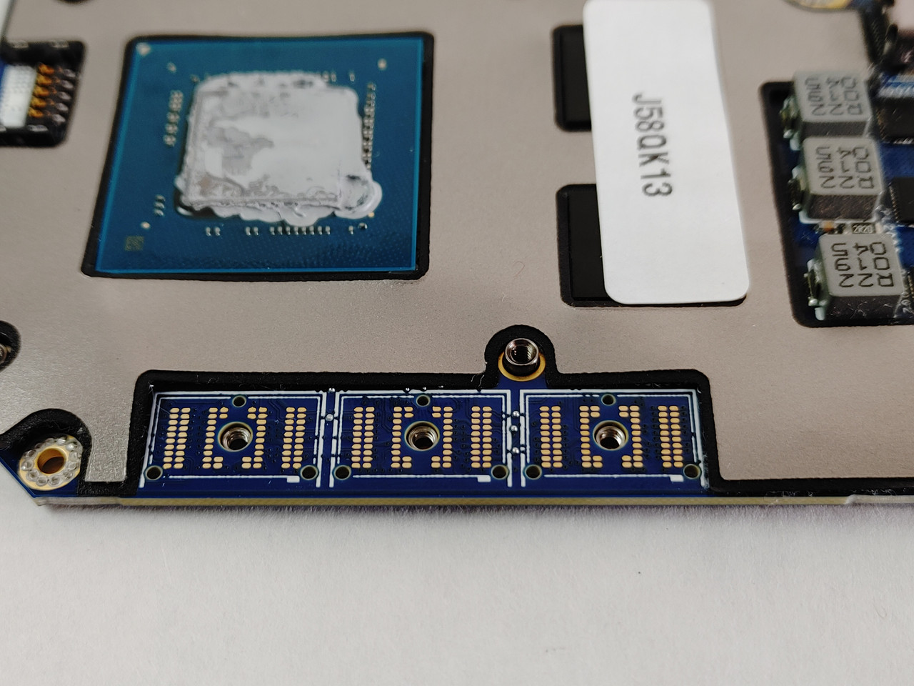 Dell Precision 7530 NVIDIA Quadro T1000 4 GB GDDR6 Laptop Video Card at ...
