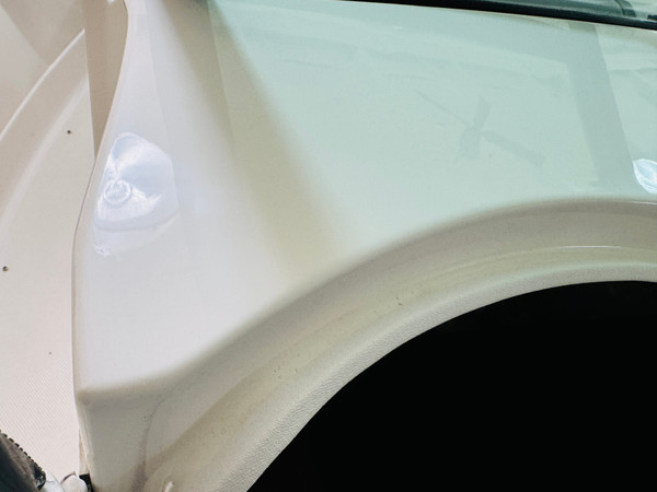 CHAPARRAL WHITE VINYL BUMP ON TRIM 5/8" TALL X 3/8" WIDE - PRICE IS PER ...