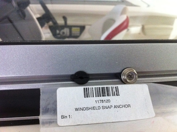 WINDSHIELD SNAP ANCHOR 1178120 - Cecil Marine
