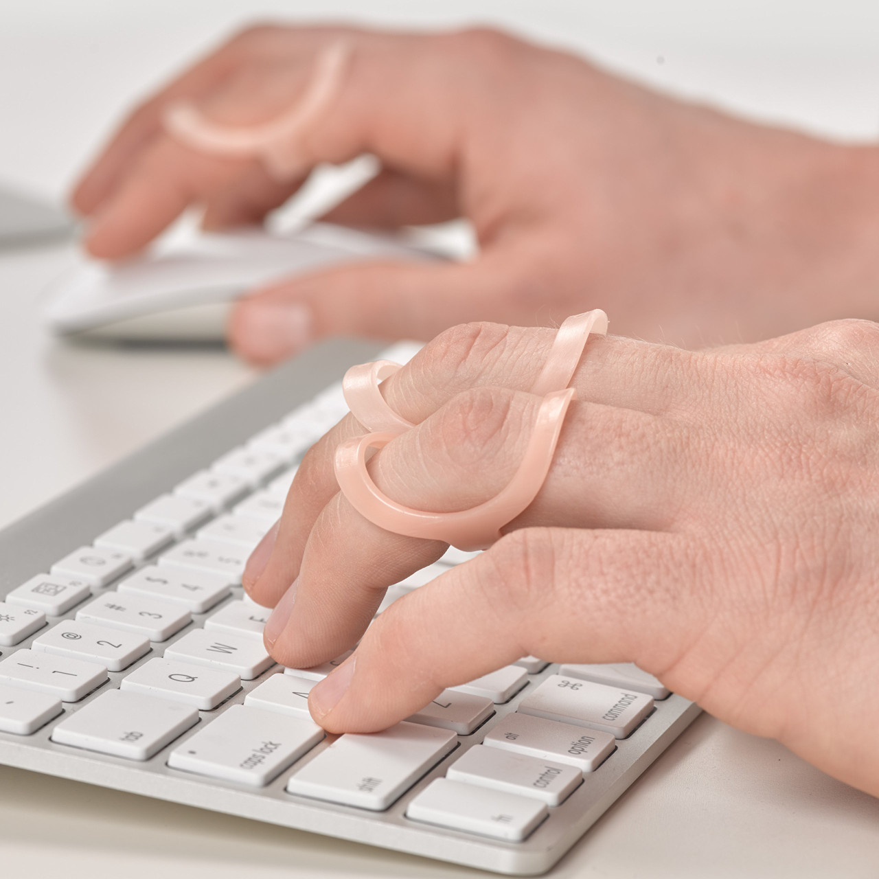 3 Point Products Oval-8 Finger Splints