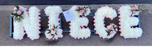 NIECE Tribute - Contemporary Flowers