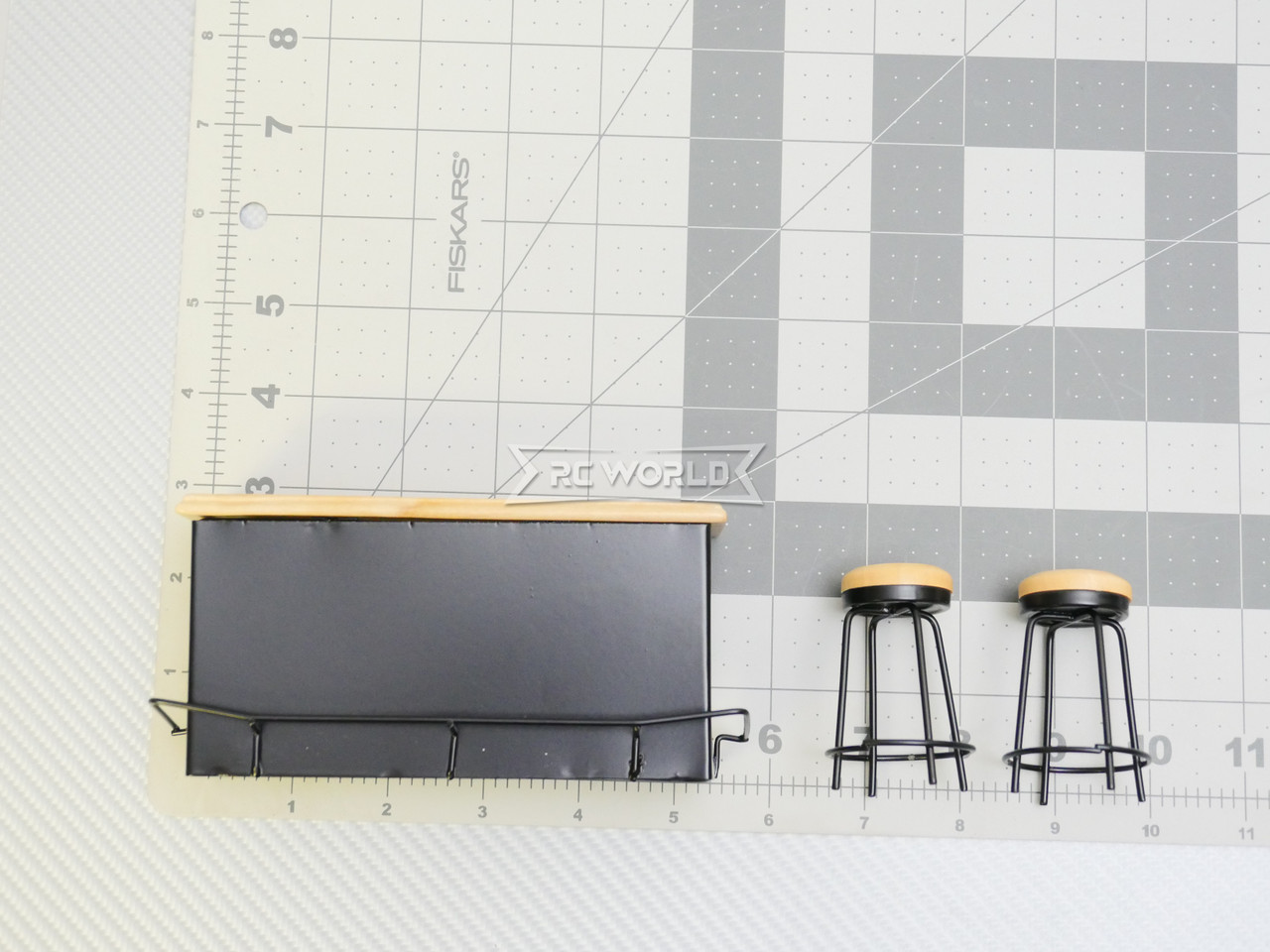 RC 1/12 Scale Accessories BAR Island W/ 2 Chairs