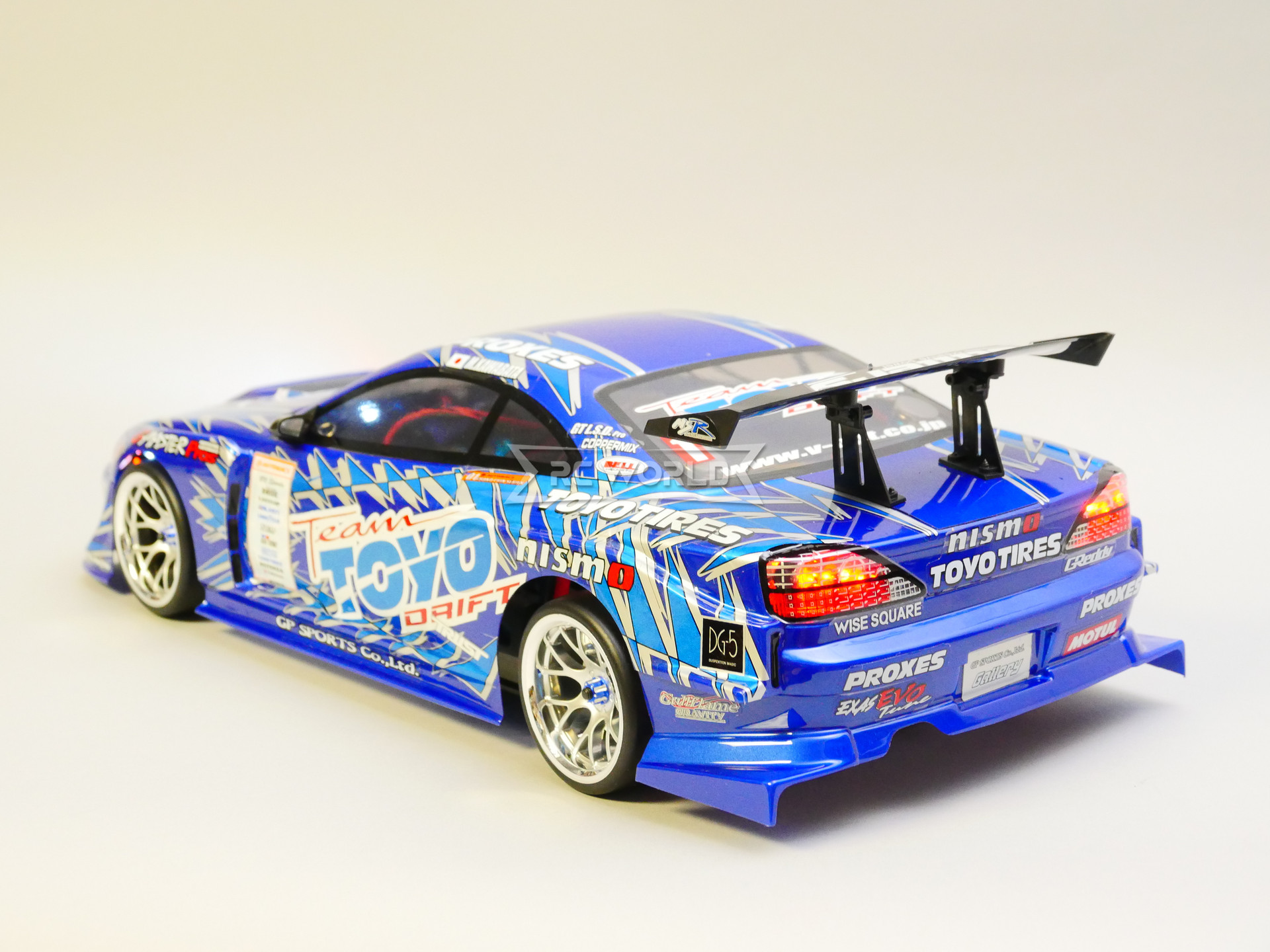 RC 1/10 Nissan Skyline S15 Team Toyo RTR W/ LED