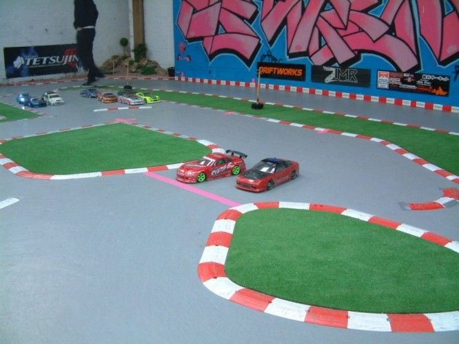 RC CARS - RC TRACK ACCESSORIES - RC WORLD