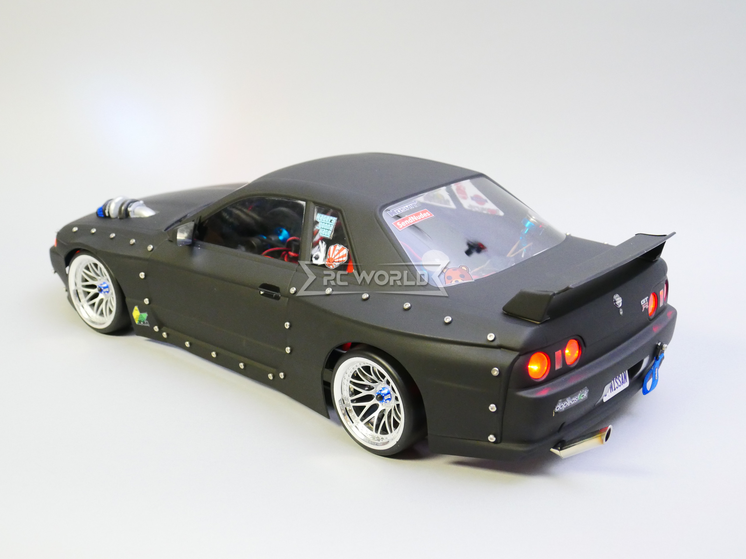 Custom RC 1/10 Drift Nissan Skyline R32 GT-R Drift Car RTR W/ LED