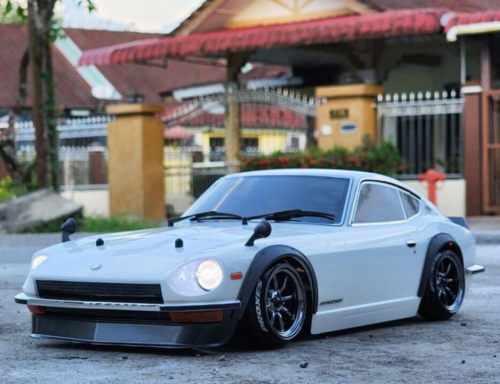 Custom RC 1/10 Drift NISSAN 280Z Wide Body AWD DRIFT RTR W/ LED