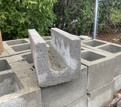 Concrete U Block