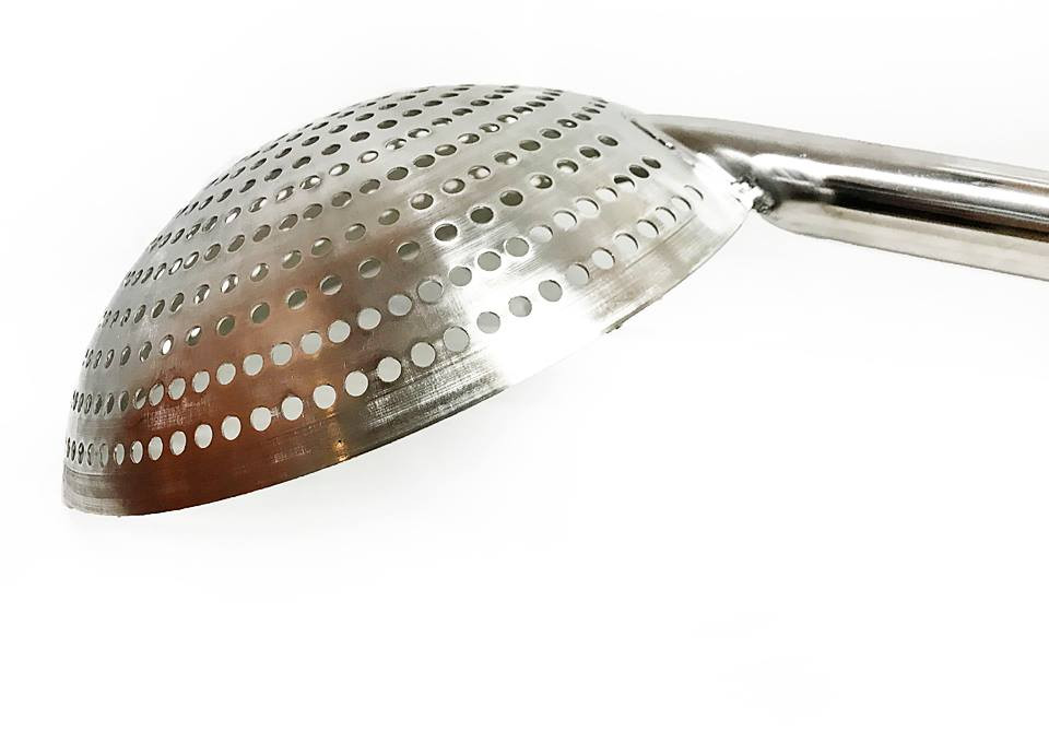 Cajun Classic - 12" Bowl Aluminum Cooking Skimmer - Goodwood Hardware
