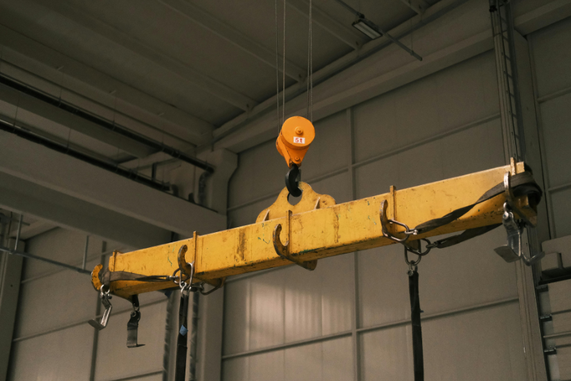 Types of Cranes & Their Applications