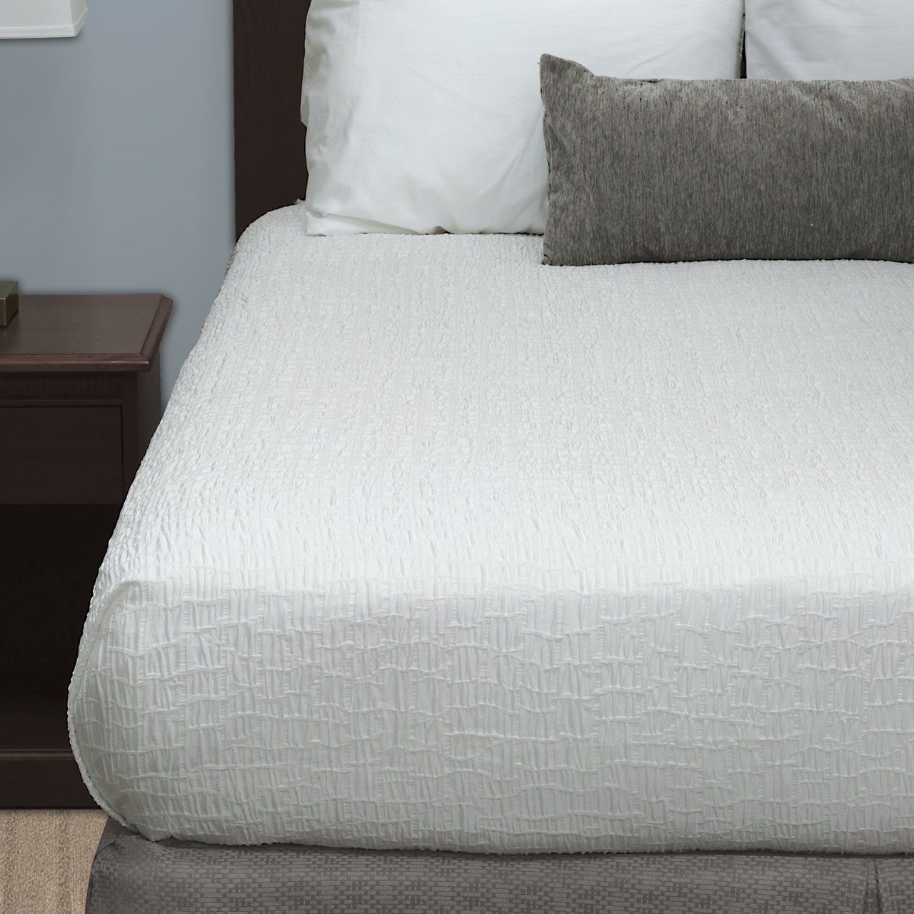 Heritage Quilted Polyester Bedspreads | National Hospitality