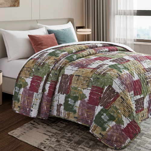 Heritage Quilted Polyester Bedspreads | National Hospitality