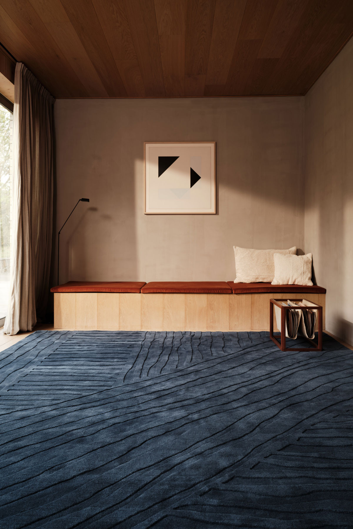 Ariso Midnight Handloomed Tibetan Wool Cut Pile & Carving rug