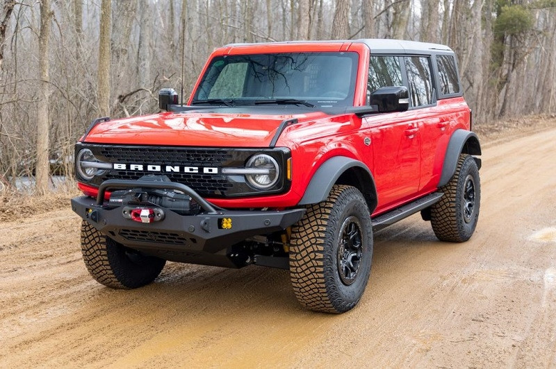 Ford Bronco 6th Gen Front Vanguard Bumper by JCR Offroad - BR6FV