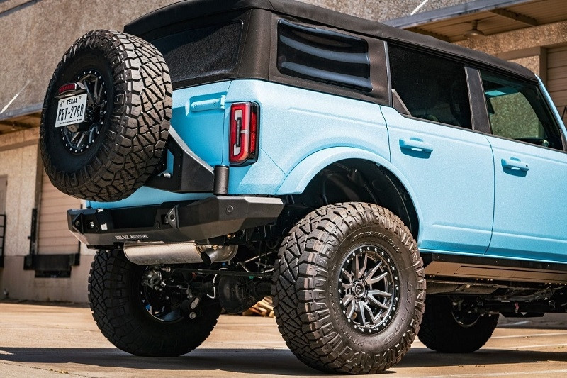 Enhance Your Ford Bronco with Road Armor's Stealth Rear Tire Carrier ...
