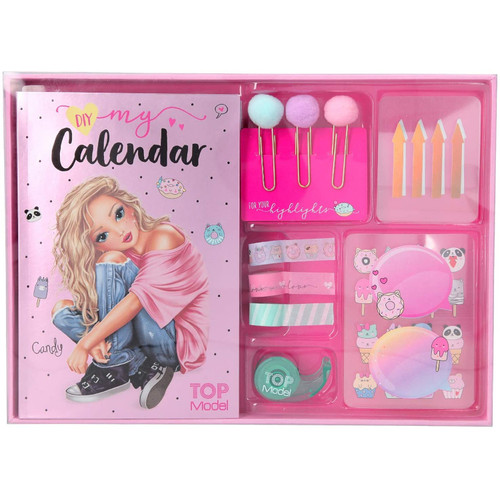 Topmodel Create Your Calendar Candy Cake