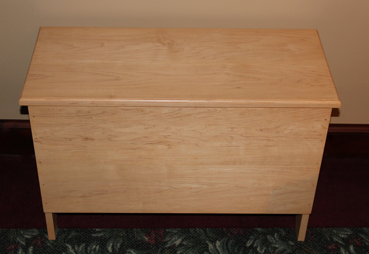 Six-Board Chest - BayneBox.com