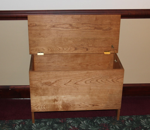 Six-Board Chest - BayneBox.com
