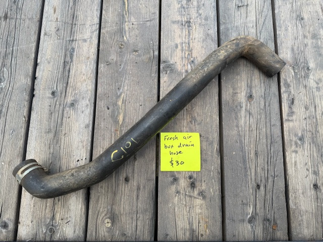Used fresh air box drain tube - Partsdude4x4