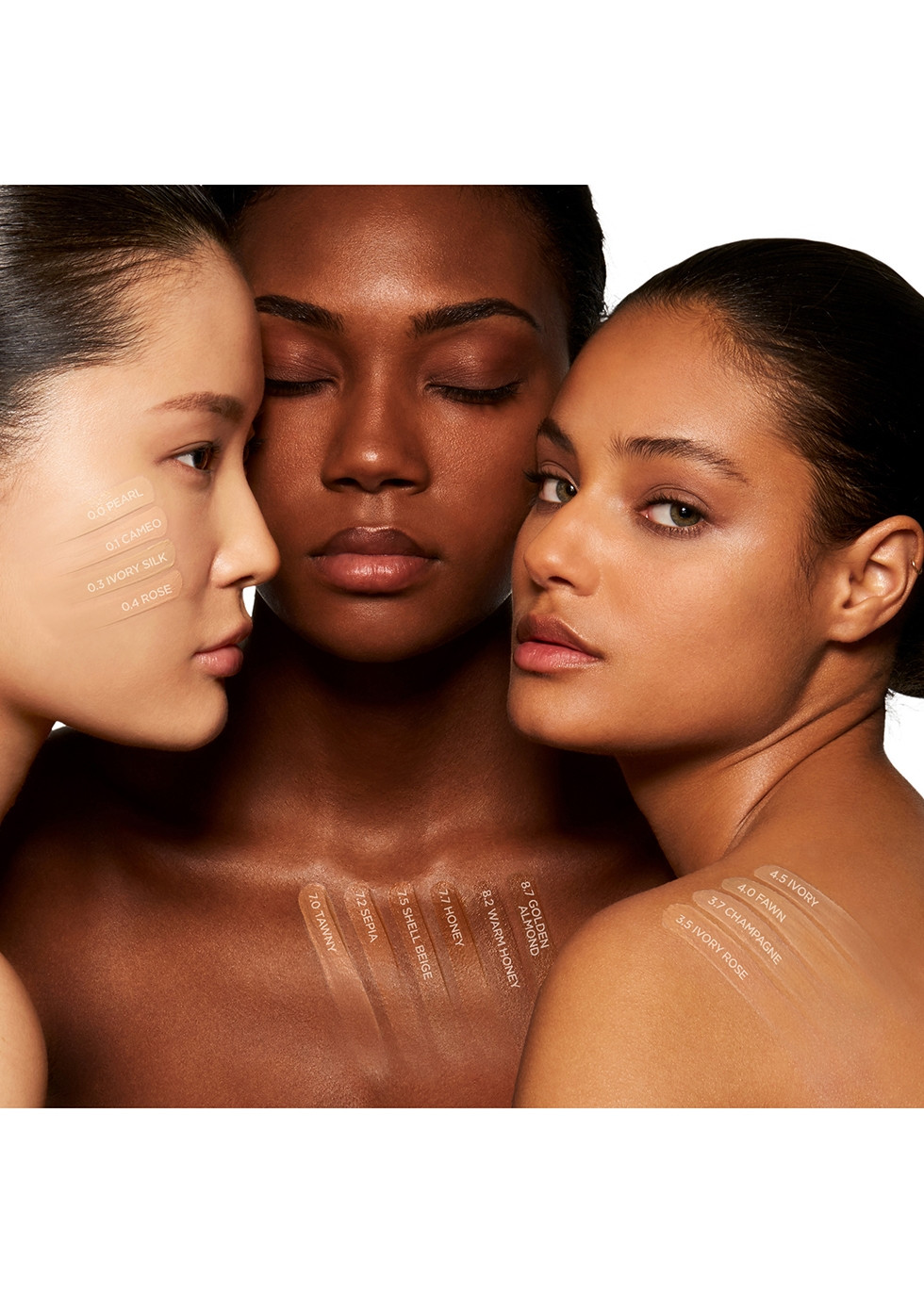 TOM FORD Shade and Illuminate Soft Radiance Foundation SPF 50 | Harvey ...