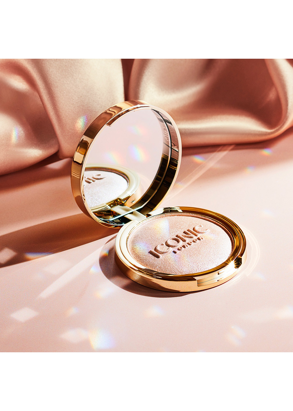 ICONIC LONDON Lit & Luminous Baked Highlighting Powder | Harvey Nichols