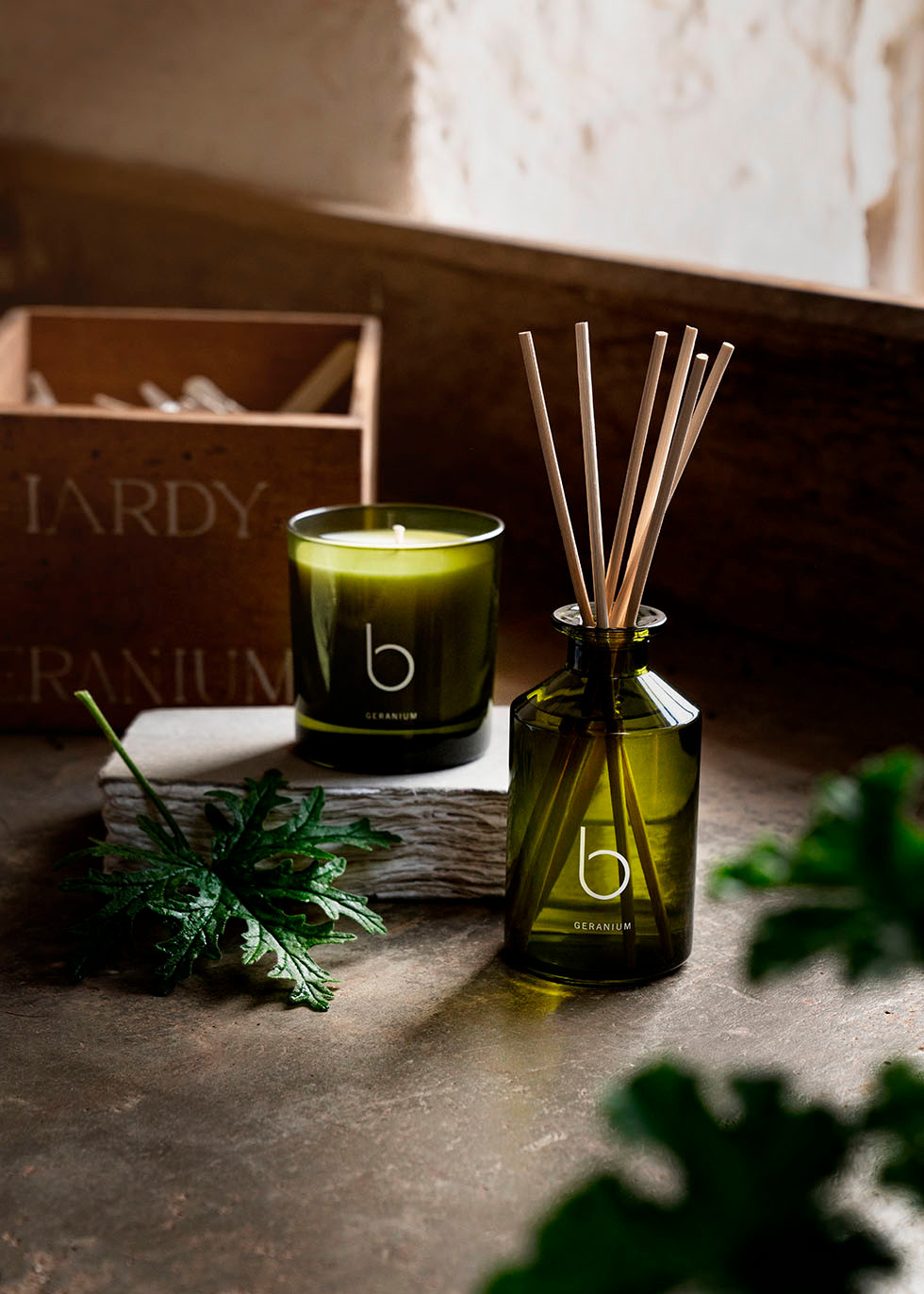BAMFORD Geranium Candle 220g | Harvey Nichols