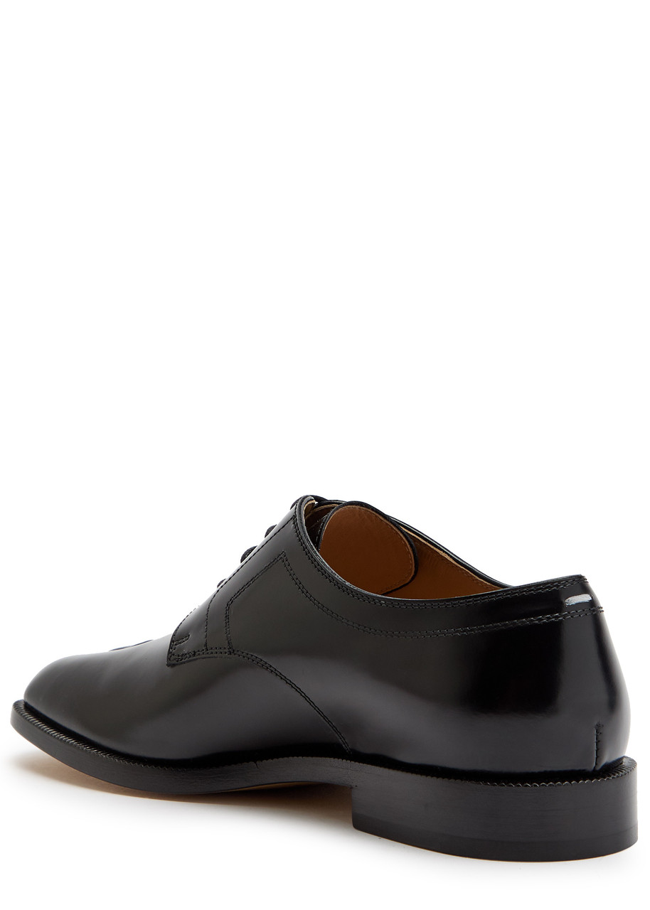 Maison Margiela Black Leather Tabi Laces Up Shoes | ModeSens