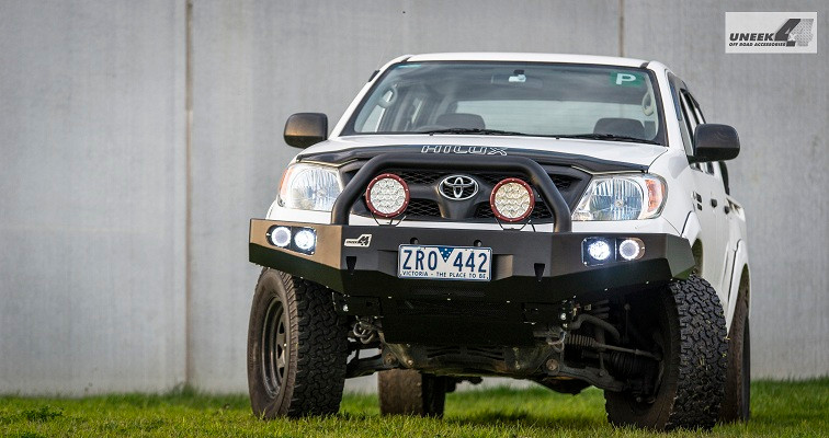 Toyota Hilux Bull Bar