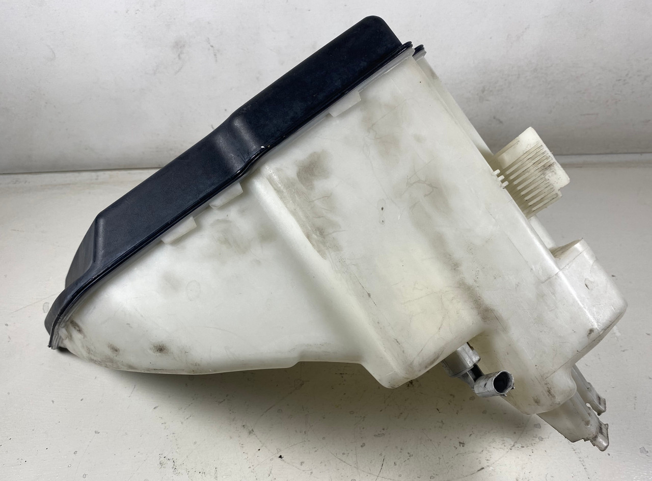 BMW e46 330ci 325ci FRONT WINDSHIELD WIPER TANK RESERVOIR 7007970 ...