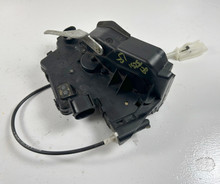 Driver Door Lock Actuator Striker BMW 328 330 323 51217011305