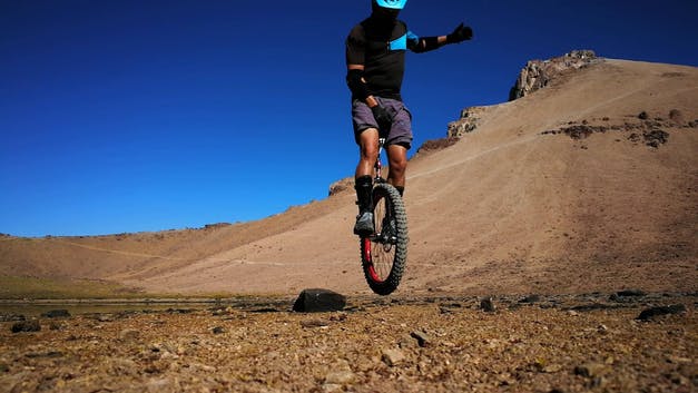 A Couple of Things To Look for in An Extreme Mountain Unicycle ...