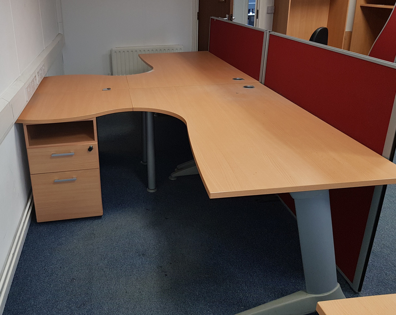Used office desks