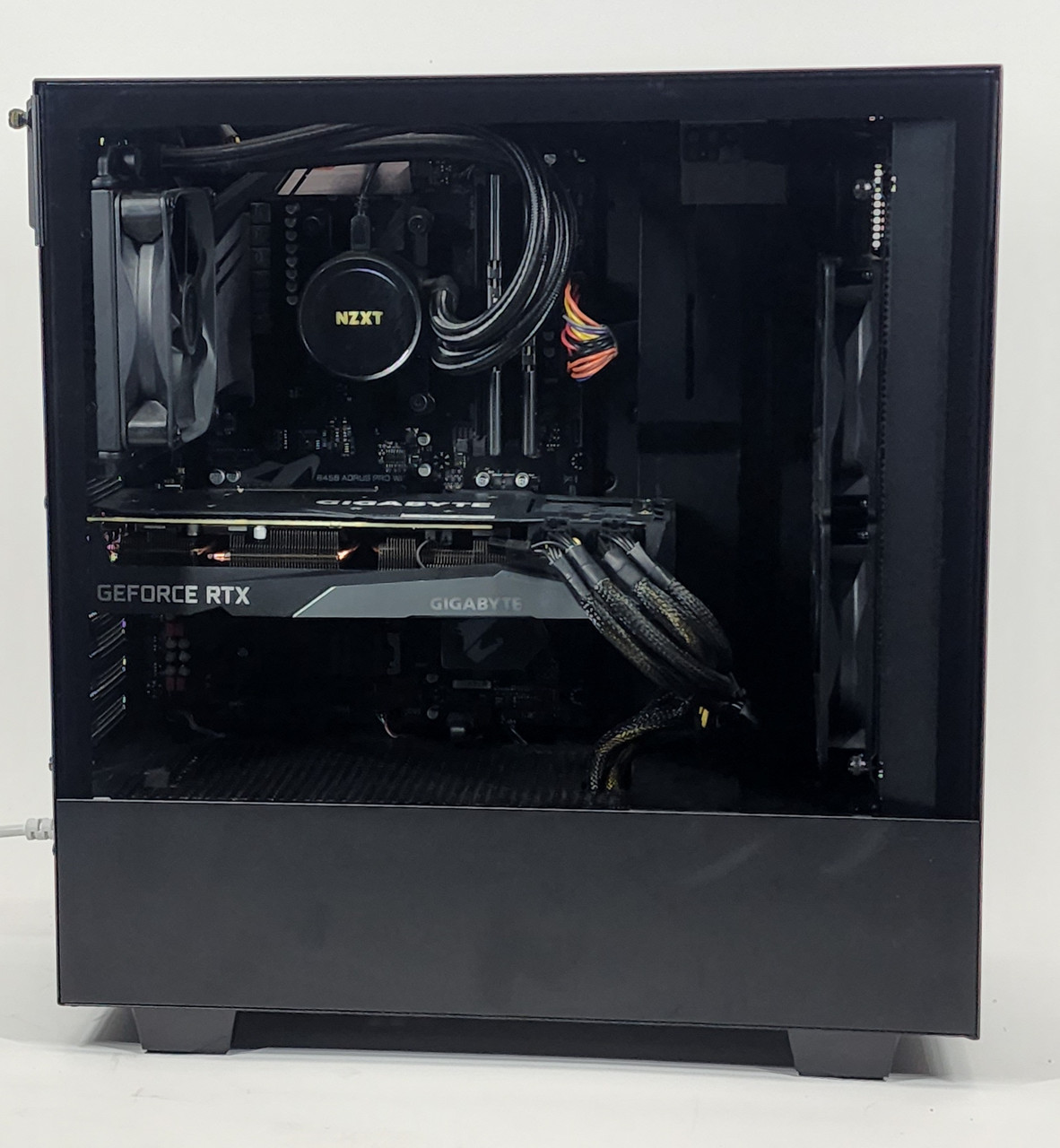 NZXT BLD Ryzen 5 5600X 3.7GHz 16GB RAM 1T NVME M.2 SSD RTX 3070 8GB ...