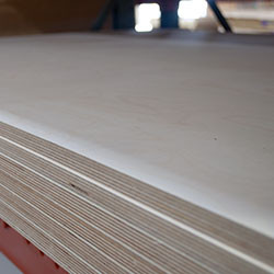 3/4â€³ Maple B2 Natural Whole Piece Face Veneer Core NAUF - Wurth Wood ...