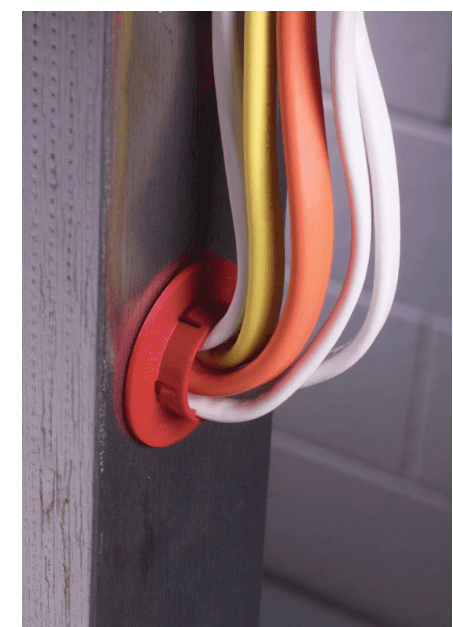 25-PACK Universal Stud Insulator Gardner Bender