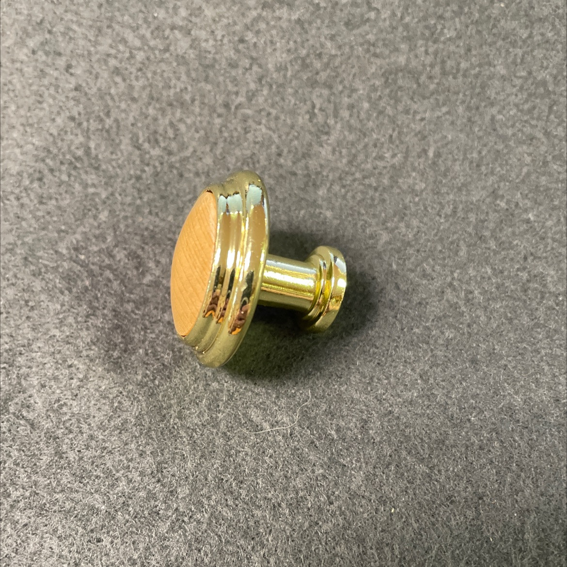 (12-Pack) 1-1/4" Natural Maple Insert Knob Polished Brass