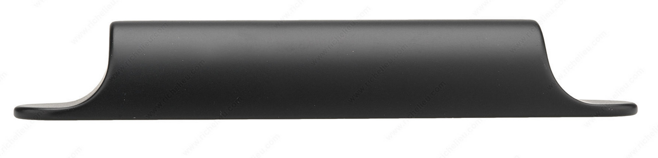 Richelieu Modern Metal Pull - 6167 Matte Black - 96mm - D. Lawless Hardware
