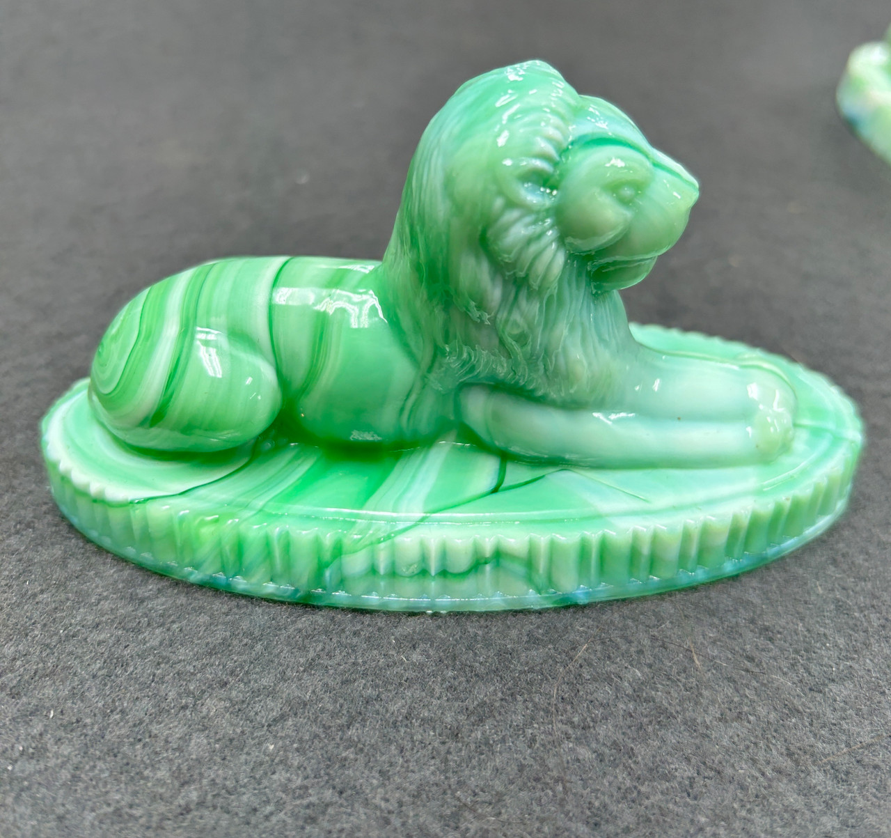 Oscar the Lion Paperweight - Emerald Swirl