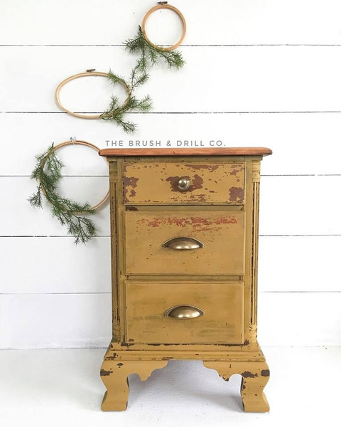 2-1/2" Country Store Cup Pull Antique English