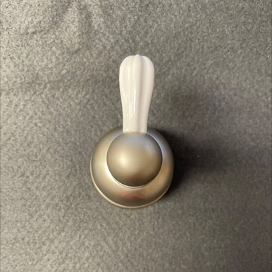 Delta Apple Robe Hook Pearl Nickel