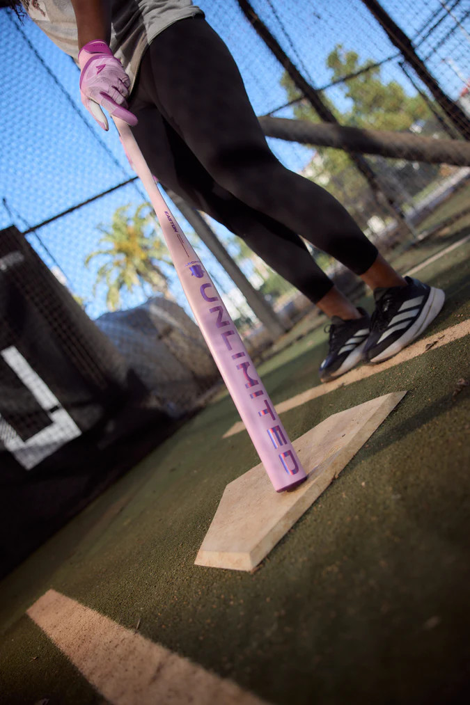 2026 Easton GHOST UNLIMITED Extended Barrel Fastpitch Softball Bat, -9 ...