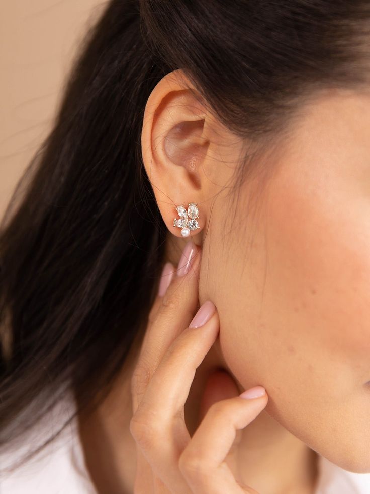 The 24 Different Types of Earring Backs & Earrings - Backdoor Gallery